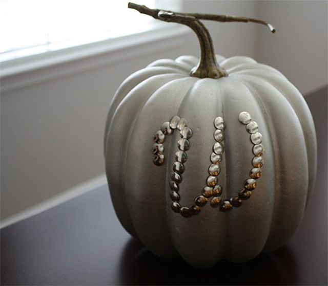 15 idées pour offrir à vos citrouilles d'Halloween une décoration à la ...