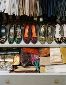 25 inspirations pour ranger vos sacs à main